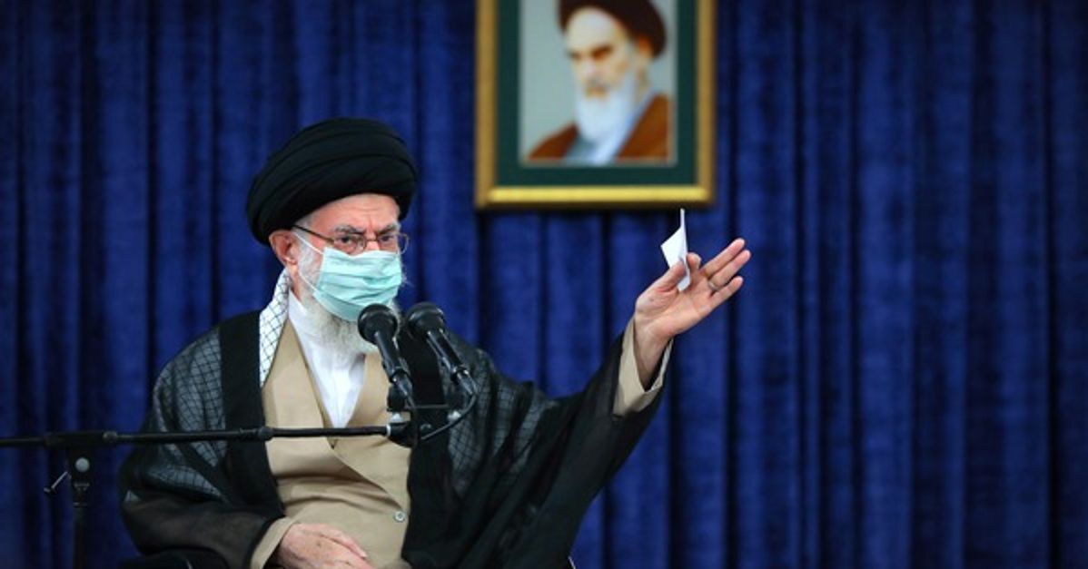 علی خامنه‌ای در میانه خیزش سراسری علیه حکومت، مدعی قدرتمند بودن جمهوری