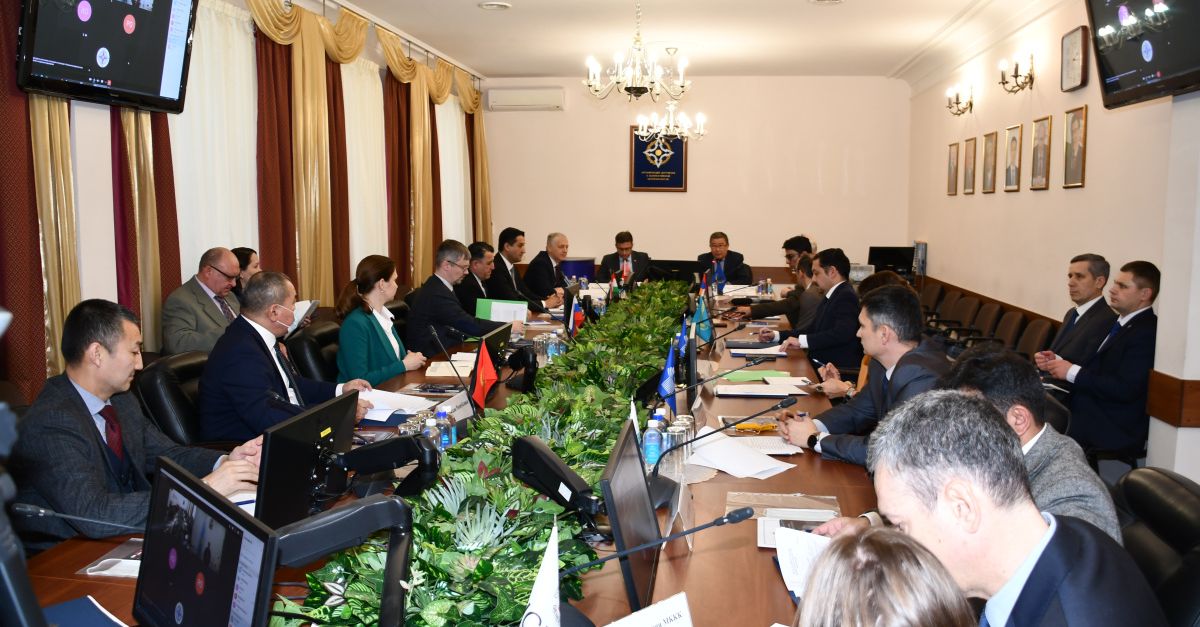 سازمان پیمان امنیت جمعی فعالیت‌ تروریست‌ها و قاچاق اسلحه از افغانستان